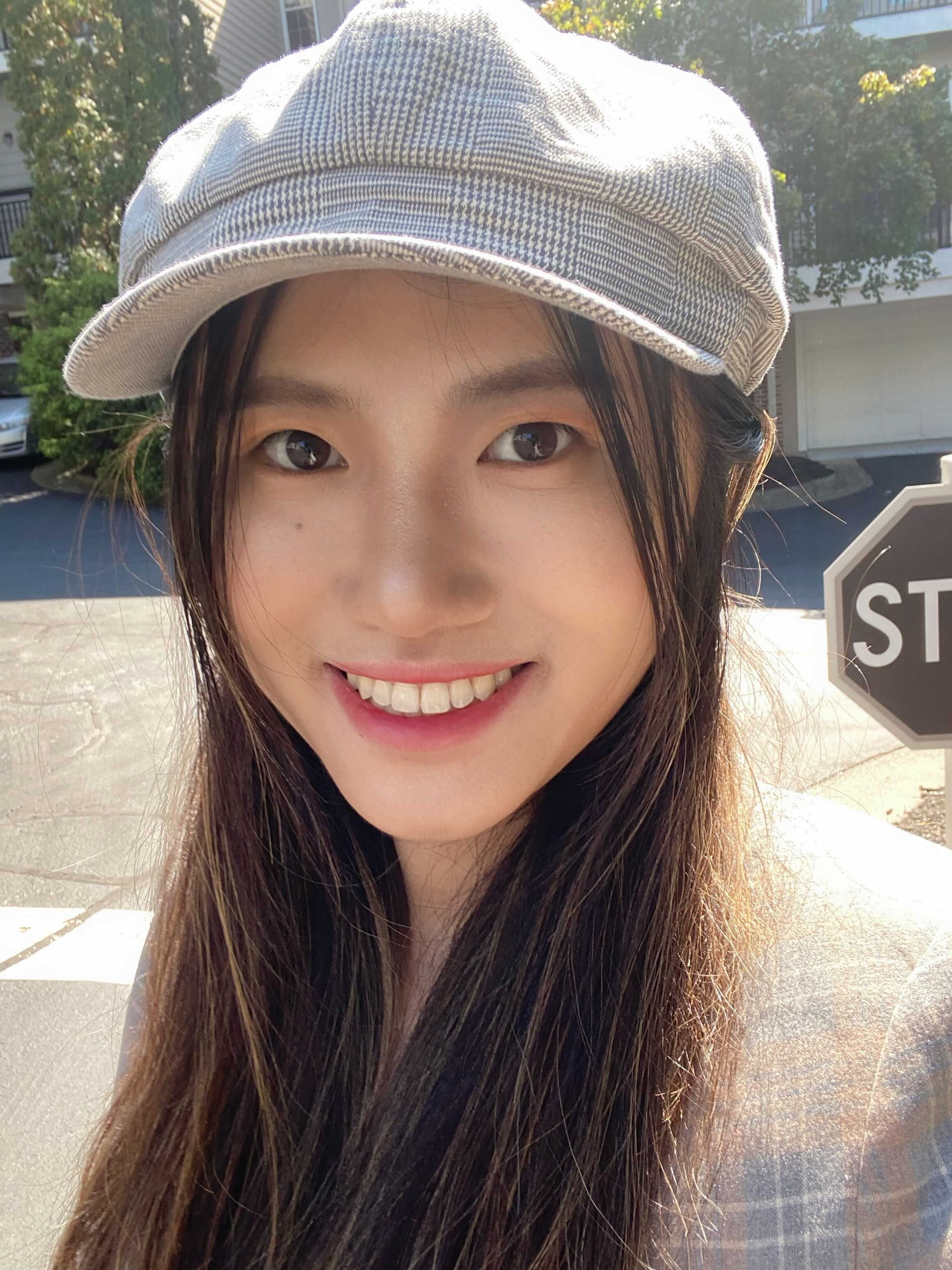 About - Xiangyu Peng / Becky